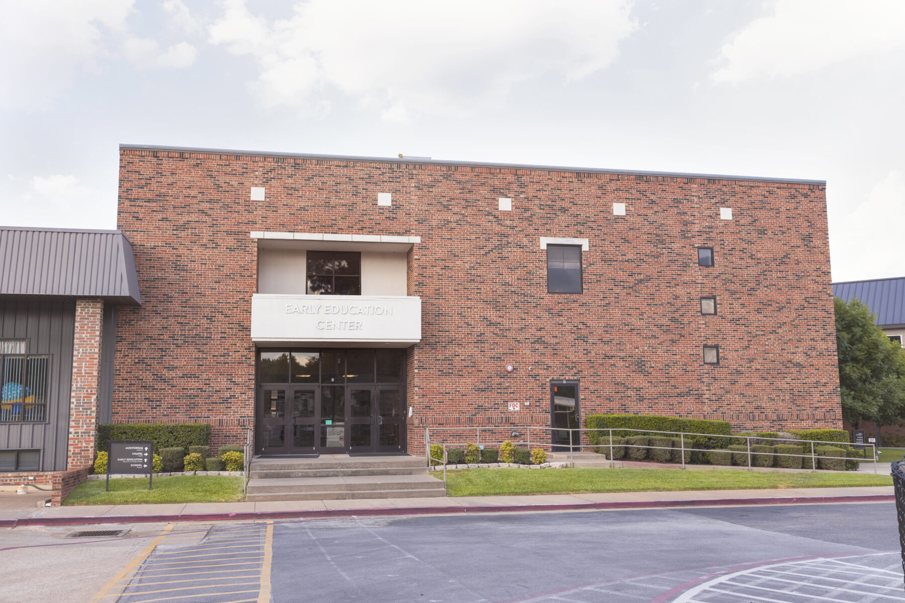 Contact Grace - Grace Community School